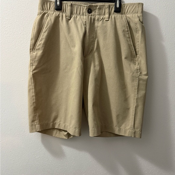 Under Armour | Shorts | Mens Tan Shorts | Poshmark